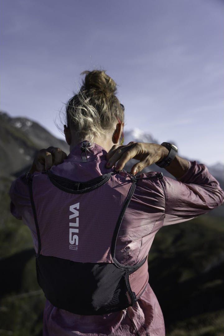 Silva Strive 5 Vest Black L Black | Køb Silva Strive 5 Vest Black L Black her | Outnorth